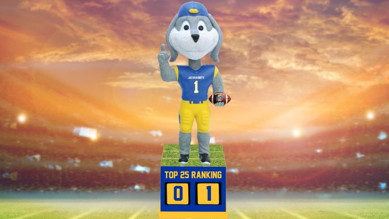 Willow First Cat White House Bobblehead Unveiled – National Bobblehead ...